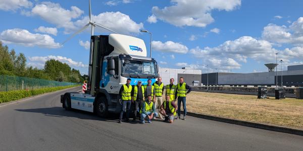Colruyt Group and VDL put first Belgian H2HAUL trucks on the road
